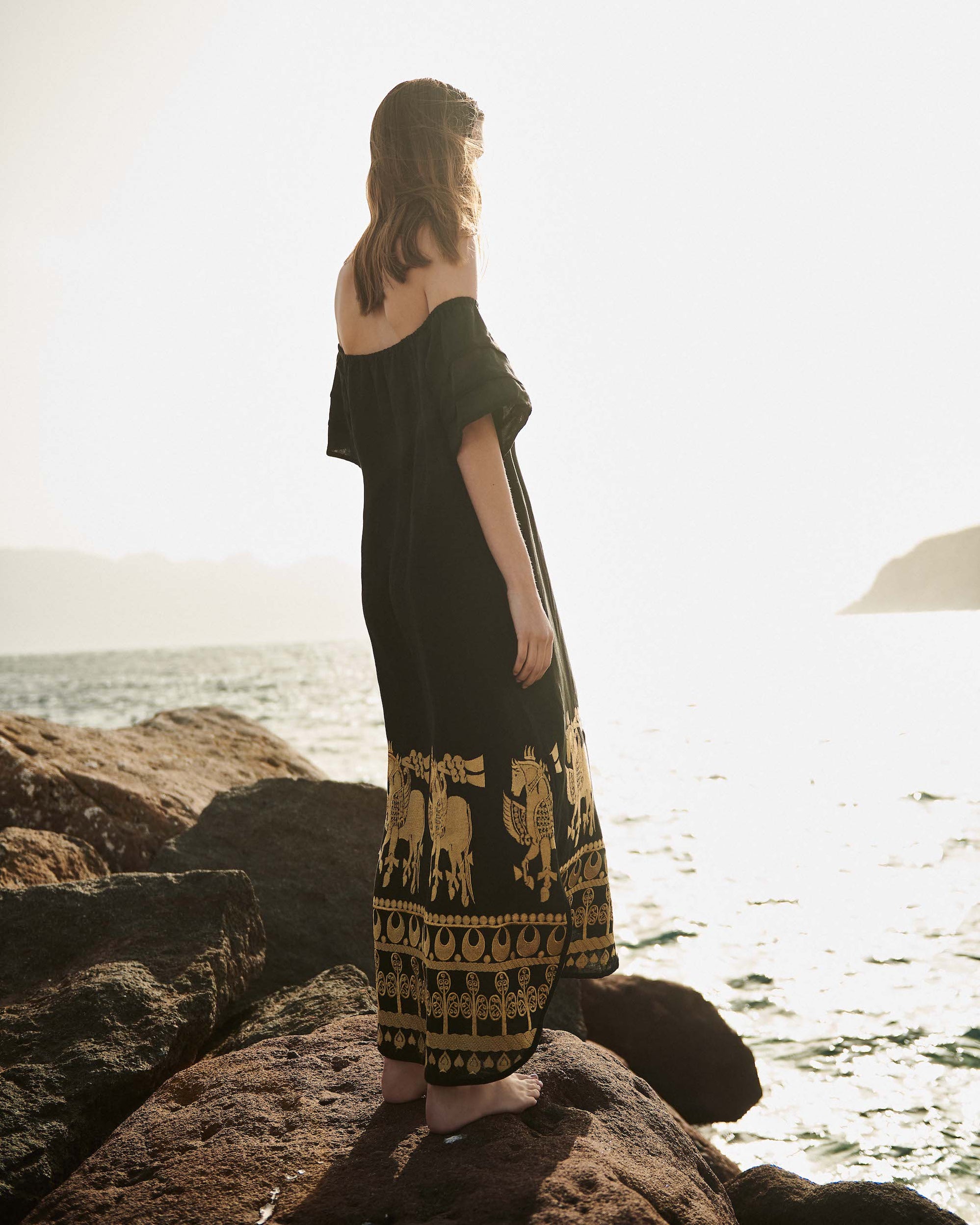 SS18 Inoni Collection — Greek Archaic Kori